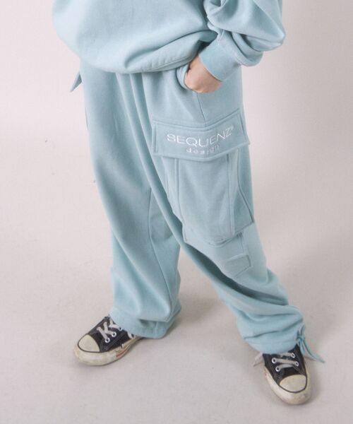 SEQUENZ（シークエンズ）の「【SEQUENZ】 UTILITY POCKET CARGO PANTS / ロゴ 刺繍 カーゴ ポケット スウェット パンツ ドローコード（スウェットパンツ ...
