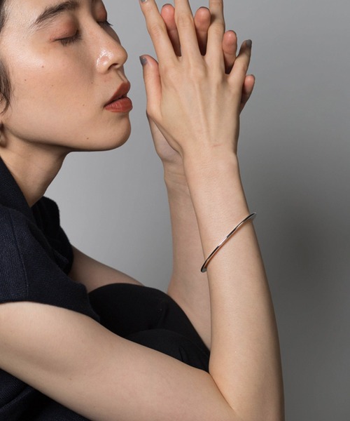 IDEALITE（イディアライト）の「IDEALITE イディアライト / Side by Side Bangle 2 サイドバイサイド ...