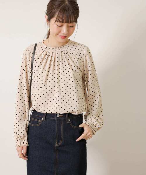 Urban Research Sonny Label（アーバンリサーチサニーレーベル）の「『web限定』ドットネックギャザーブラウス（シャツブラウス）」 Wear 