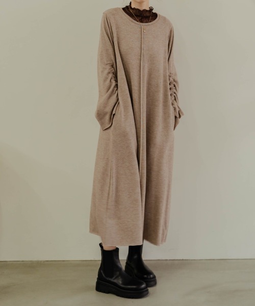 【ブランド古着】長袖ワンピース（ワンピース）｜hinari（ヒナリ）のファッション通販 - ZOZOUSED