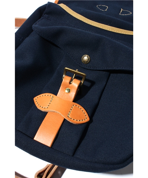 SHIPS（シップス）の「FILSON RED LABEL: SMALL FIELD BAG（ショルダーバッグ）」 - WEAR