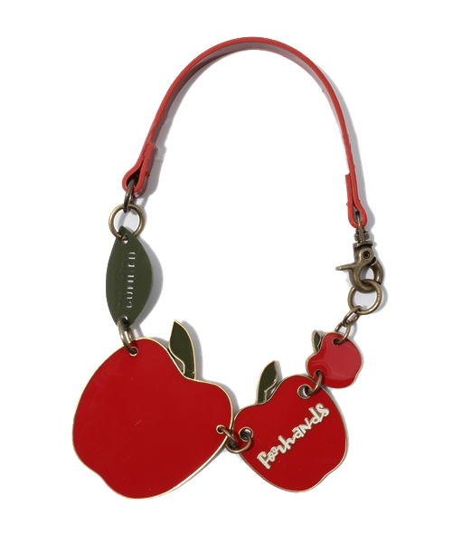 CAMPER（カンペール）の「BSBJ リンゴモチーフナガチャーム（その他小物）」 - WEAR