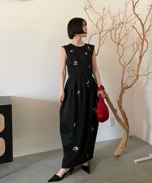 AMERI（アメリ）の「KEITAMARUYAMA × AMERI EMBROIDERY DRESS（ワンピース）」 - WEAR