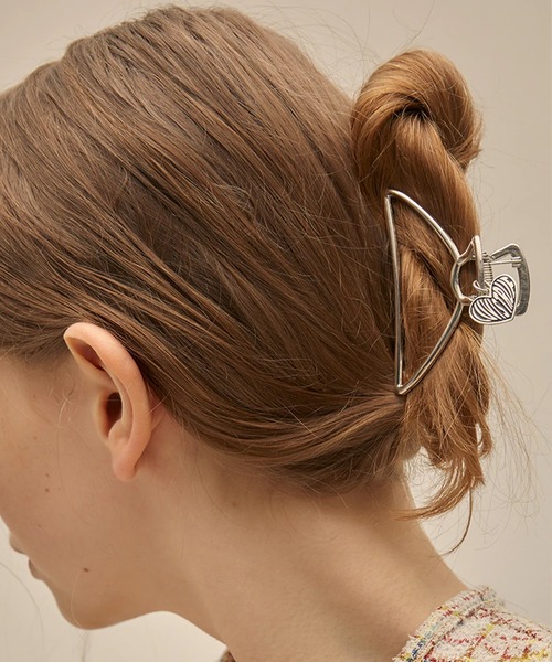 LUV IS TRUE（ラブイズトゥルー）の「【LUV IS TRUE/ラブ・イズ・トゥルー】ヘアクリップ 韓国ブランド（バレッタ/ヘア ...