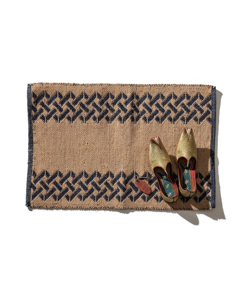 TILE PATTERNED JUTE MAT（ラグ/マット）｜PUEBCO（プエブコ）のファッション通販 - ZOZOTOWN