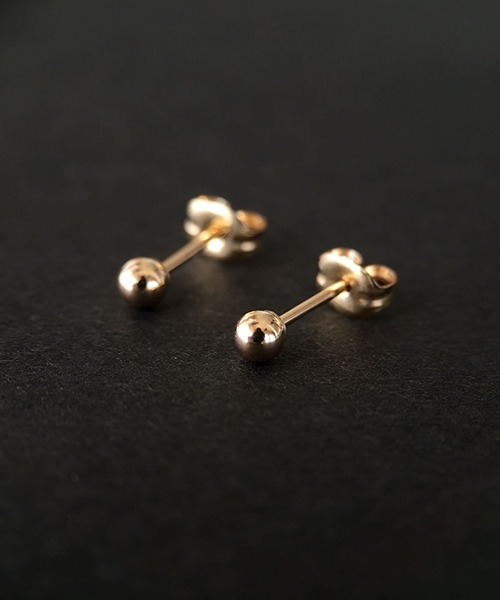 CERCA（チェルカ）の「【milimiliAmi】ミニボールピアス ゴールド(K14gf)/シルバー(シルバー925) 金属アレルギー対応（ピアス（両耳用））」 - WEAR