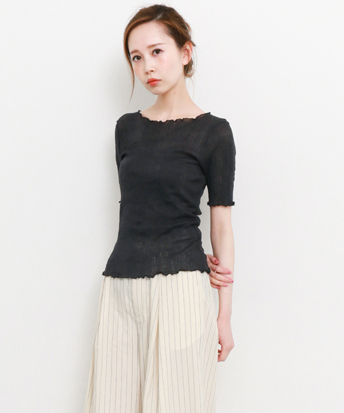 KBF（ケイビーエフ）の「KBF ランダムフリルTシャツ（Tシャツ/カットソー）」 - WEAR