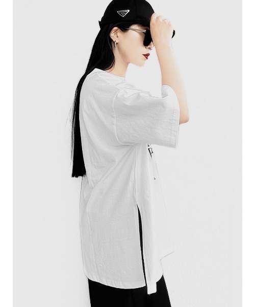 LVEU.（ラブユ.）の「Journal print over T-shirt / ジャーナルプリントオーバーTシャツ（Ai select）（Tシャツ/カットソー）」 - WEAR