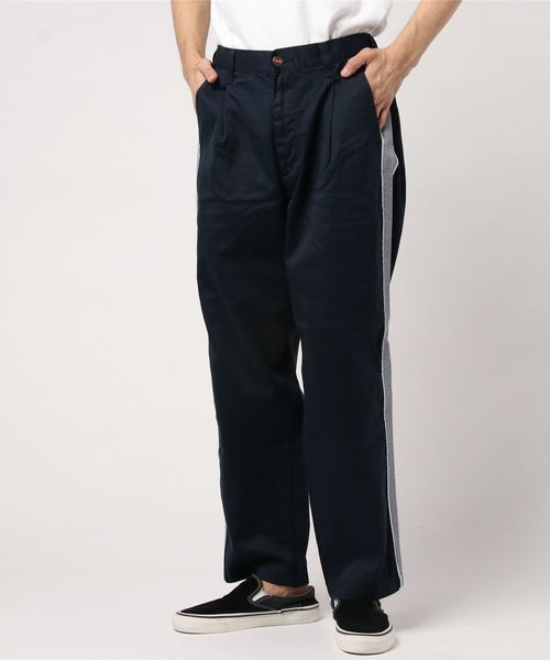 EDWIN（エドウィン）の「EDWIN SIDE LINE BIG FIT CHINO "THE RED BOX"（デニムパンツ）」 - WEAR