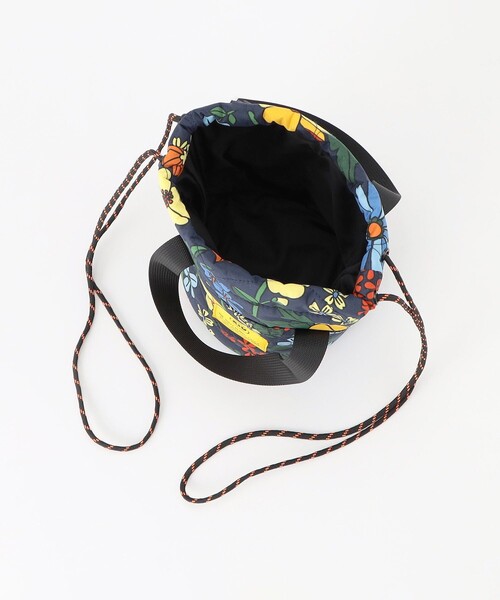 KiU（キウ）の「KiU/キウ PADDED DRAWSTRING BAG/ パデッドドローストリングバッグ（ショルダーバッグ）」 - WEAR
