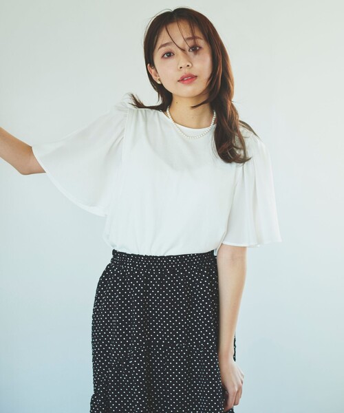 【セール】【UVケア】ジョーゼットフレアスリーブ Tシャツ（Tシャツ/カットソー）｜Feroux（フェルゥ）のファッション通販 - ZOZOTOWN