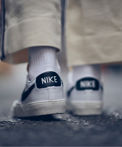 NIKE（ナイキ）の「W BLAZER LOW '77 DC4769-102（スニーカー）」 - WEAR