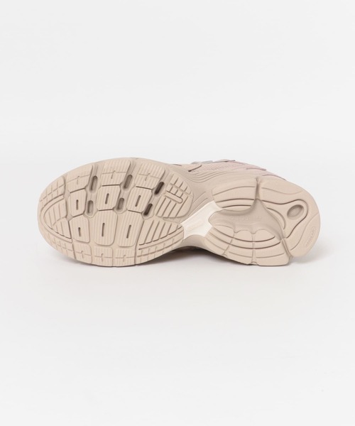 adidas ASTER W（スニーカー）｜adidas（アディダス）のファッション通販 - ZOZOTOWN