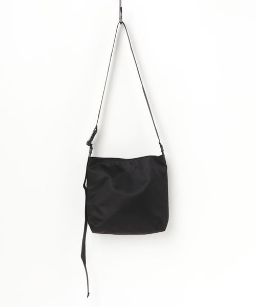 PORTVEL（ポートヴェル）の「「EXCLUSIVE ITEM」PORTVEL x ARUMO LIMONTA NYLON SHOULDER ...