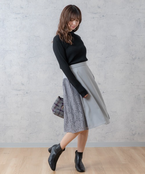 Rewde（ルゥデ）の「ｻｲﾄﾞﾚｰｽ切替ｽｶｰﾄ（0R10-11188）（スカート）」 - WEAR