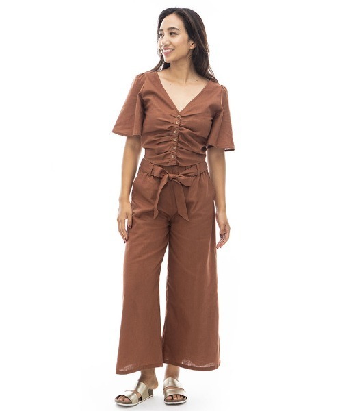 BILLABONG（ビラボン）の「BILLABONG レディース 【CHILLWEAR】 LINEN COTTON WOVEN TOPS 半袖シャツ 【2024年夏モデル】/ビラボンギャザー ...