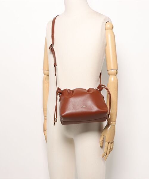 A.P.C.（アーペーセー）の「SAC NINON MINI（ショルダーバッグ）」 - WEAR