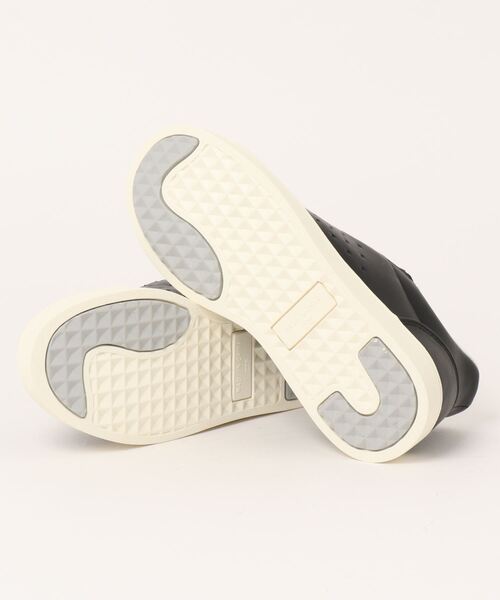 Cedar Crest(セダークレスト )の「【cedar Crest】手を使わずに履けるスパットシューズ レイン対応 (スニーカー)」 Wear