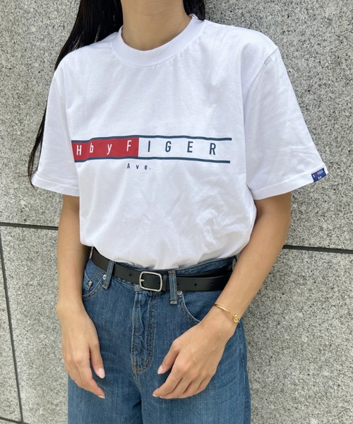 Niell（ニール）の「【H by FIGER/エイチ バイ フィガー】フロントロゴ 半袖 Tシャツ（Tシャツ/カットソー）」 - WEAR
