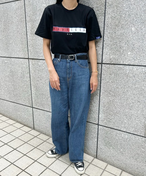 Niell（ニール）の「【H by FIGER/エイチ バイ フィガー】フロントロゴ 半袖 Tシャツ（Tシャツ/カットソー）」 - WEAR