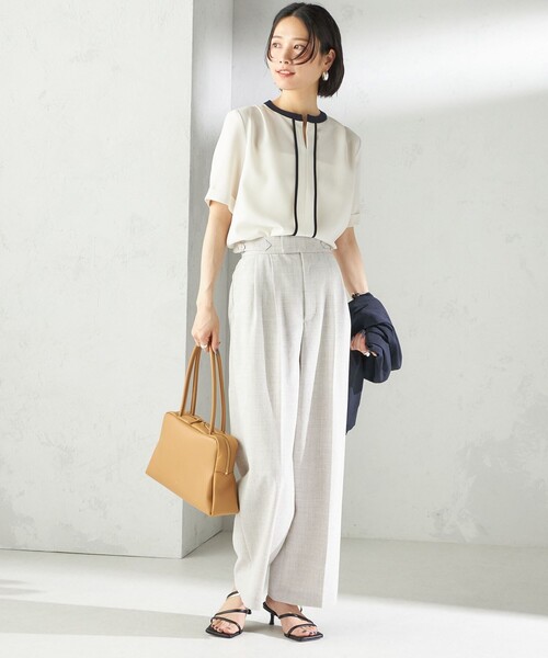 SHIPS（シップス）の「〈手洗い可能〉パイピング キーネック 半袖 ブラウス（シャツ/ブラウス）」 - WEAR