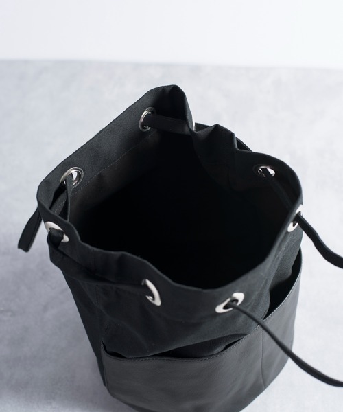 BICASH（ビカーシ）の「BICASH ビカーシ / キャンバスレザー切り替えショルダー巾着バケツバッグ / #B856（ショルダーバッグ ...