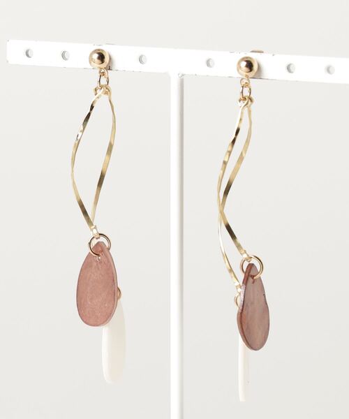 Ein（アイン）の「【Ein】サークルシェルピアス（ピアス（両耳用））」 - WEAR