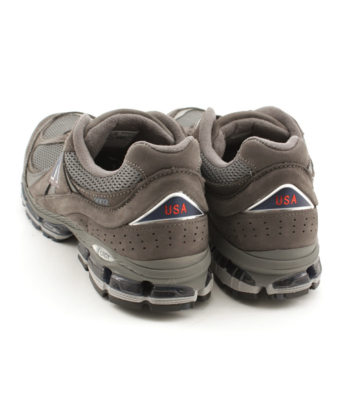 BEAMS（ビームス）の「NEW BALANCE / “MR2002”（スニーカー）」 - WEAR