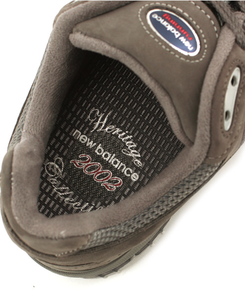 BEAMS（ビームス）の「NEW BALANCE / “MR2002”（スニーカー）」 - WEAR