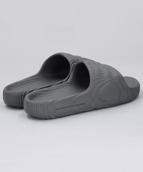adidas（アディダス）の「限定展開 adidas/アディダス ADILETTE 22 SLIDE / アディレッタ 22 スライドサンダル ...