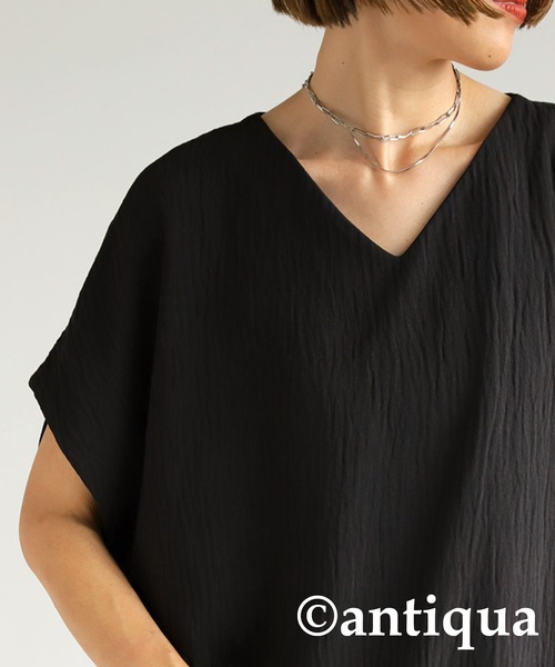 antiqua（アンティカ）の「シボ感Vネックトップス（Tシャツ/カットソー）」 - WEAR