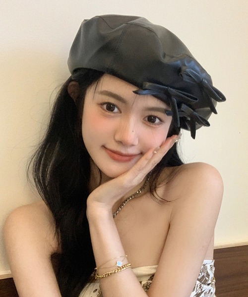 【セール】ベレー帽 レザー風 リボン（ハンチング/ベレー帽）｜ALTROSE（アルトローズ）のファッション通販 - ZOZOTOWN