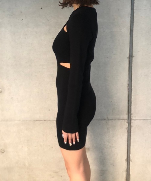 ENVYM（アンビー）の「デコルテカッティングKnit OP（ワンピース）」 - WEAR