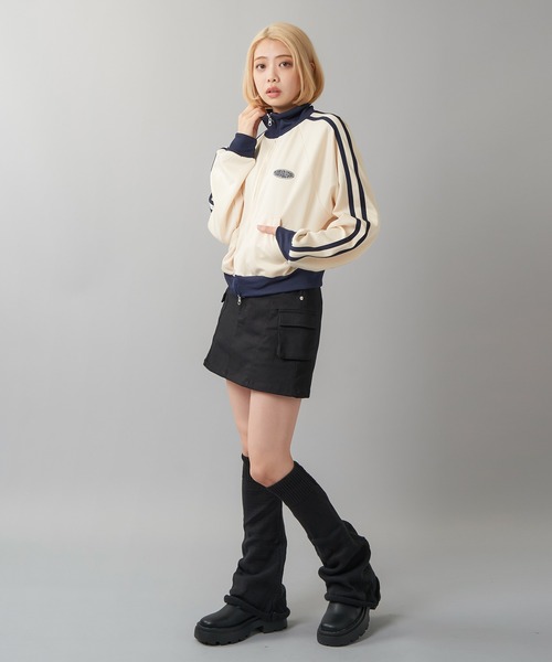 SPINNS（スピンズ）の「【10色展開】ワンポイント刺繍 ラインジャージ トラックジャケット（ジャージ）」 - WEAR