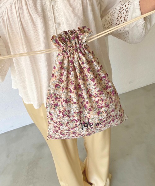 idem（イデム）の「idem flower drawstring bag/フラワー巾着バッグ（ポーチ）」 - WEAR
