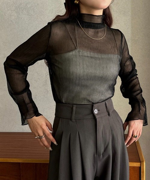 efill（エフィル）の「ハイネック シアー 光沢 インナー トップス（Tシャツ/カットソー）」 - WEAR