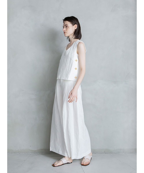 enchainement（アンシェヌマン）の「Linen Cross Back V-Neck Top（ベスト）」 - WEAR