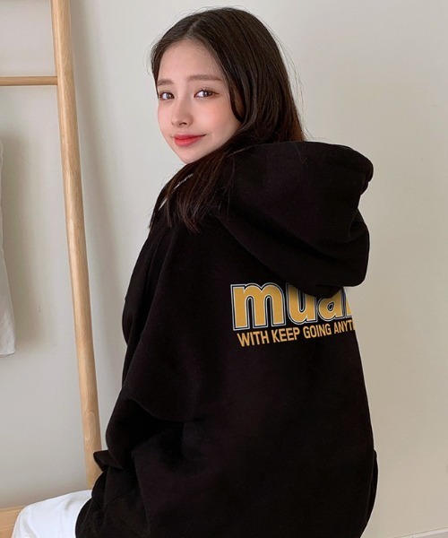 muahmuah（ムーアムーア）の「『muah muah/ムーアムーア』MUAH DOUBLE LOGO OVERFIT HOODIE/裏毛 ...