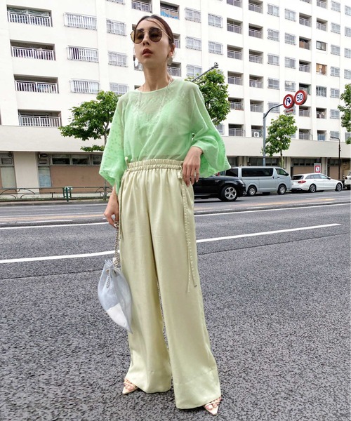 Ameri（アメリ）の「SATIN LOOSE EASY PANTS（その他パンツ）」 - WEAR