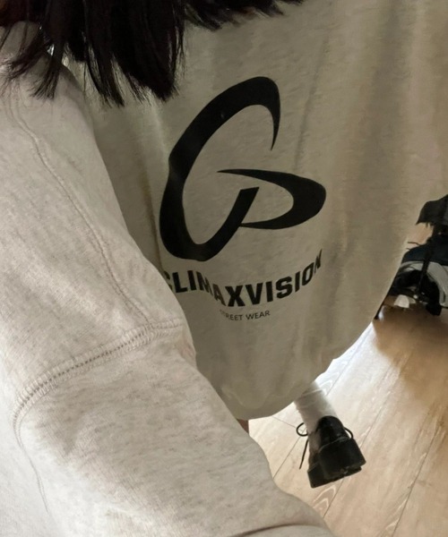 Vipoa（ヴィポア）の「oversize urban graphic sweat（スウェット）」 - WEAR