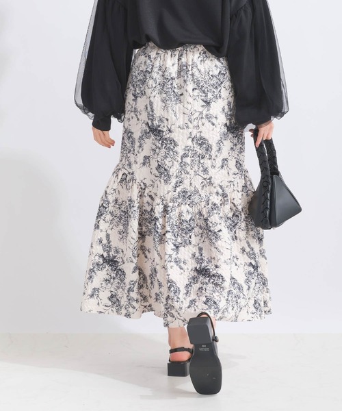 PICCIN（ピッチン）の「【WEB限定】膨れジャガードフラワー柄スカート（スカート）」 - WEAR