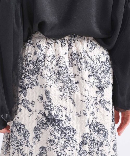 PICCIN（ピッチン）の「【WEB限定】膨れジャガードフラワー柄スカート（スカート）」 - WEAR