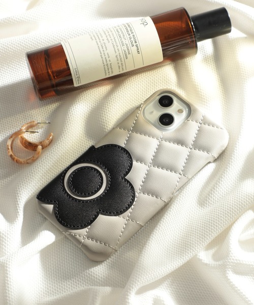 【MARY QUANT】キルトレザーシェルケース iPhone 15/ iPhone 14/ iPhone 13 兼用（スマホケース/カバー）｜MARY QUANT（マリークワント）の ...