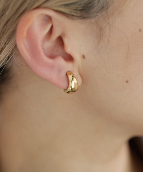 《金属アレルギー対応/ステンレス》幅広ミニフープイヤリング（イヤリング）｜ear PAPILLONNER（イアパピヨネ）のファッション通販 - ZOZOTOWN