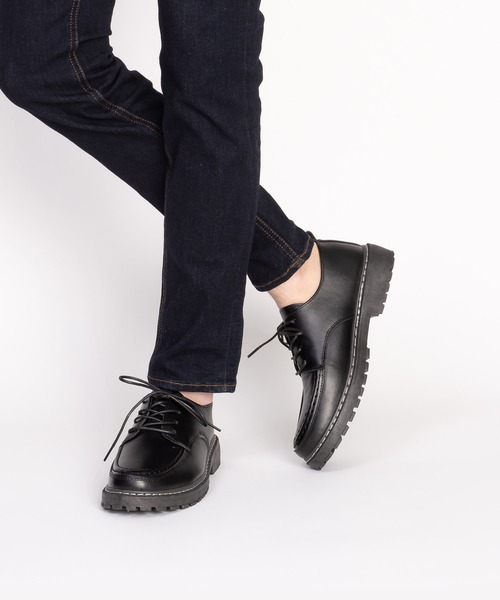 SVEC（シュベック）の「厚底 チャンキーソール Uチップ レースアップシューズ（モカシン/デッキシューズ）」 - WEAR