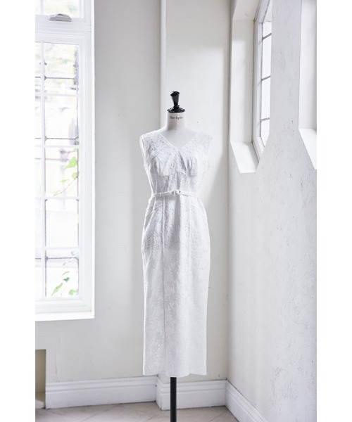 Her lip to（ハーリップトゥー）の「Waltz Floral Lace Belted Dress（ワンピース）」 - WEAR