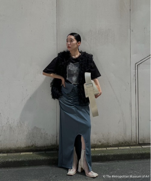 AMERI（アメリ）の「AMERI×THE MET L´AGONIE DES FLEURS TEE（Tシャツ/カットソー）」 - WEAR