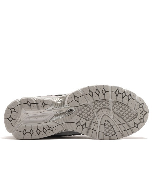 NEW BALANCE（ニューバランス）の「New Balance M1906（スニーカー）」 - WEAR