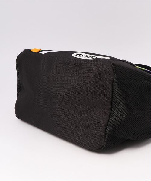 SAC（サック）の「エヴァンゲリオン×OUTDOOR 2WAYショルダー SAC unit（ショルダーバッグ）」 - WEAR