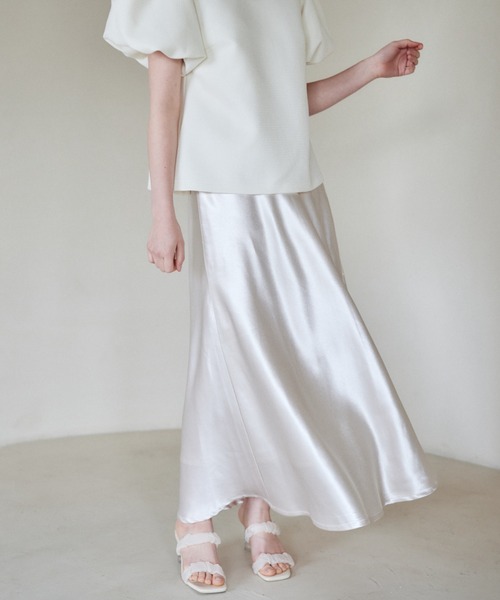pomiii（ポミー）の「Aラインサテンスカート（スカート）」 - WEAR